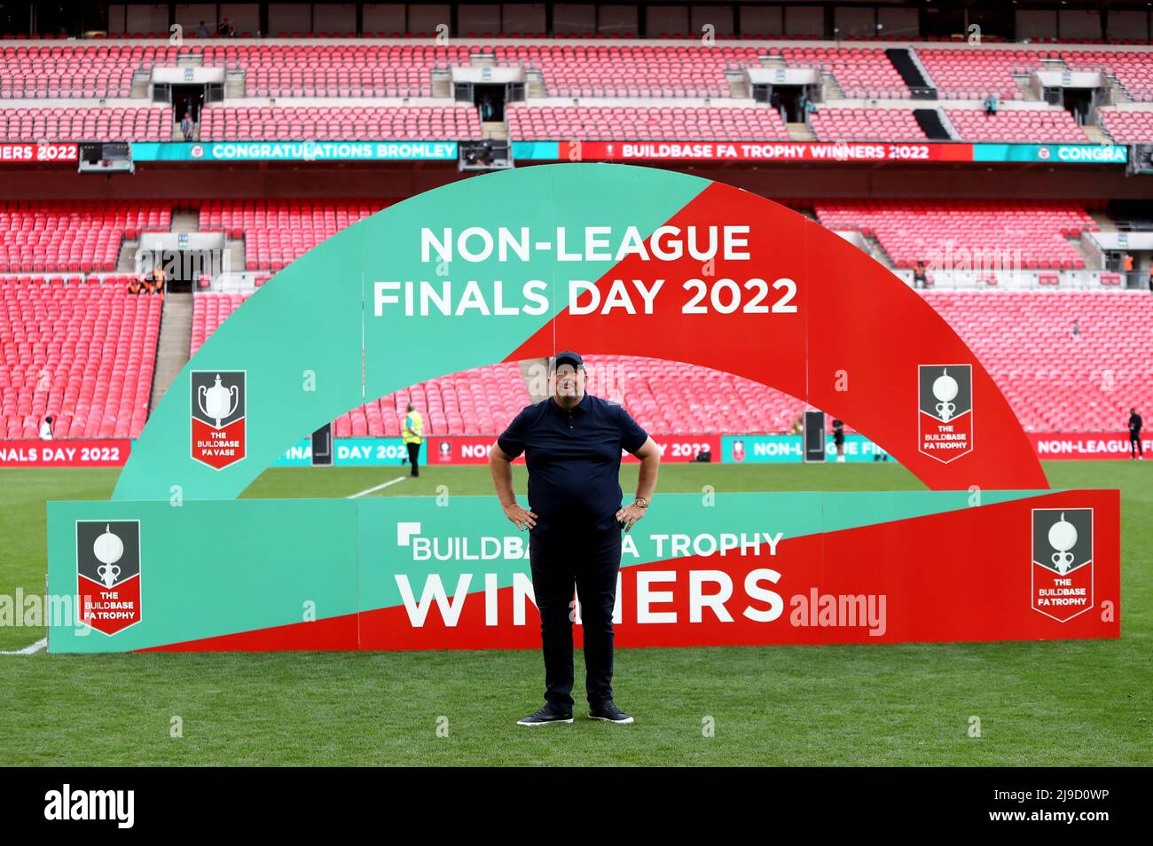 Bromley manager Andy Woodman after winning the Buildbase FA Trophy ...