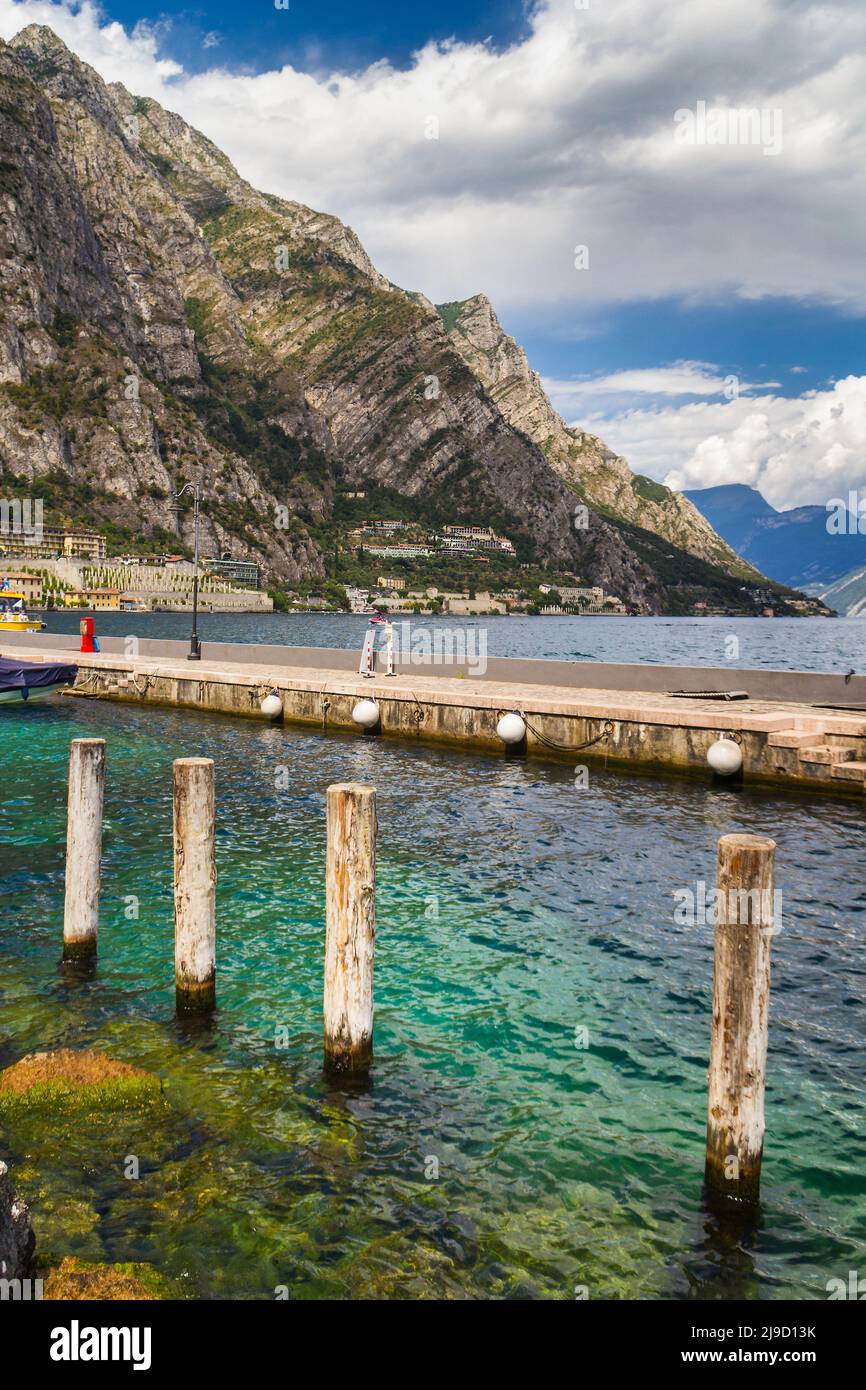 Limone lac hi-res stock photography and images - Alamy