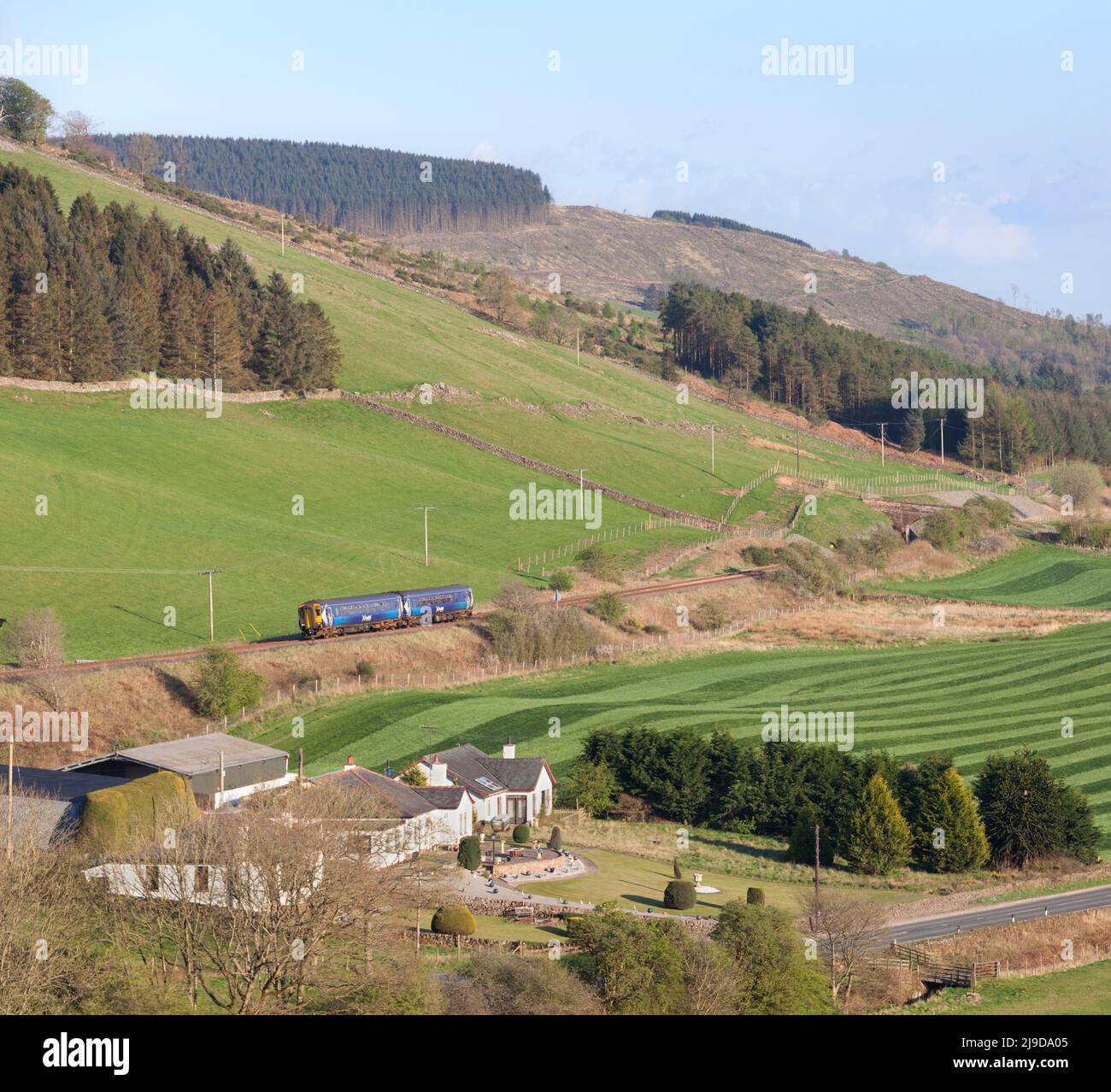 Glasgow south western train hi-res stock photography and images - Alamy