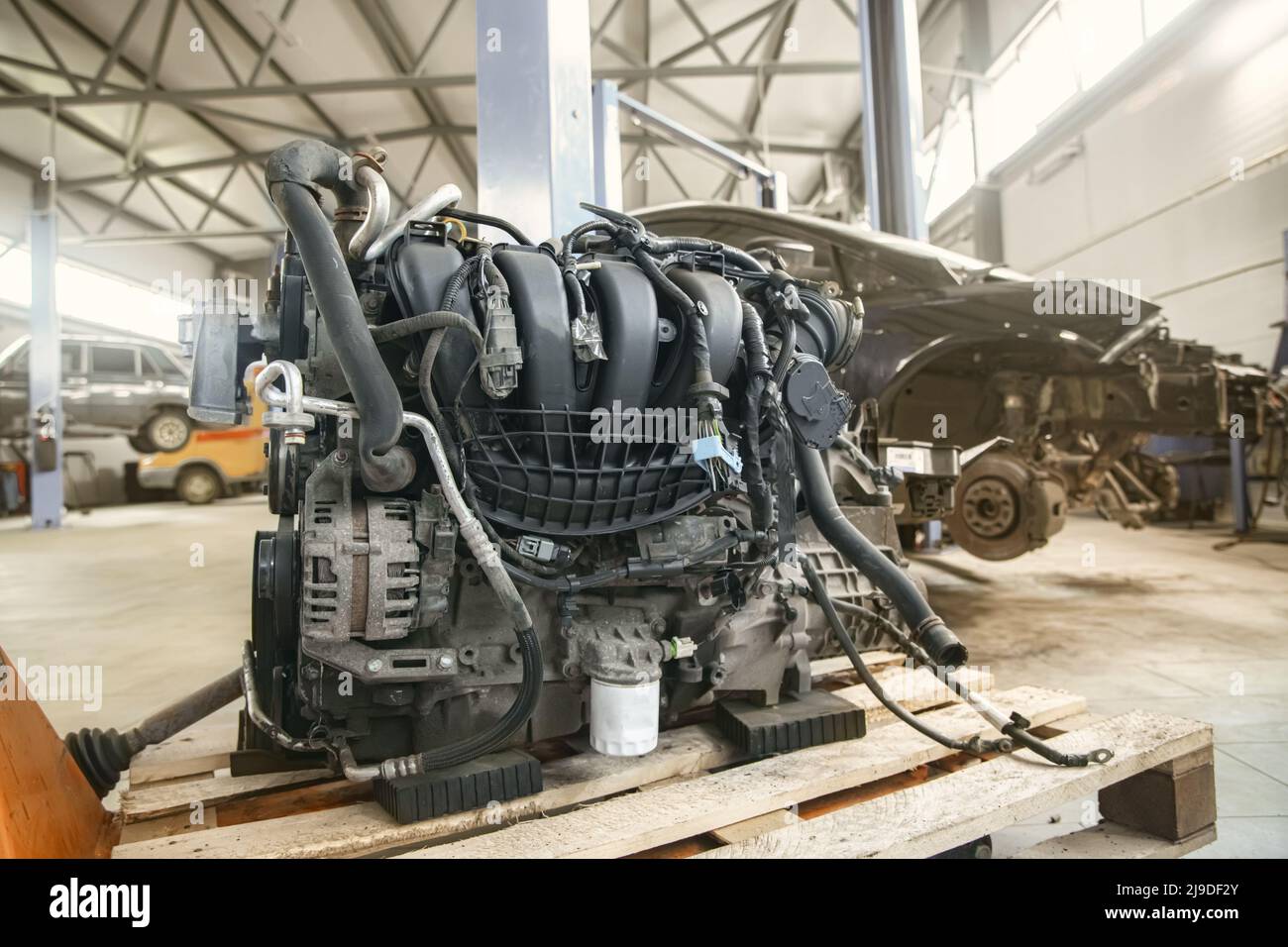 Person lift car engine hi-res stock photography and images - Alamy