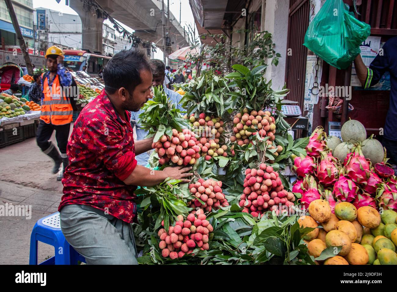 Fruit stall in bangladesh hi-res stock photography and images - Alamy