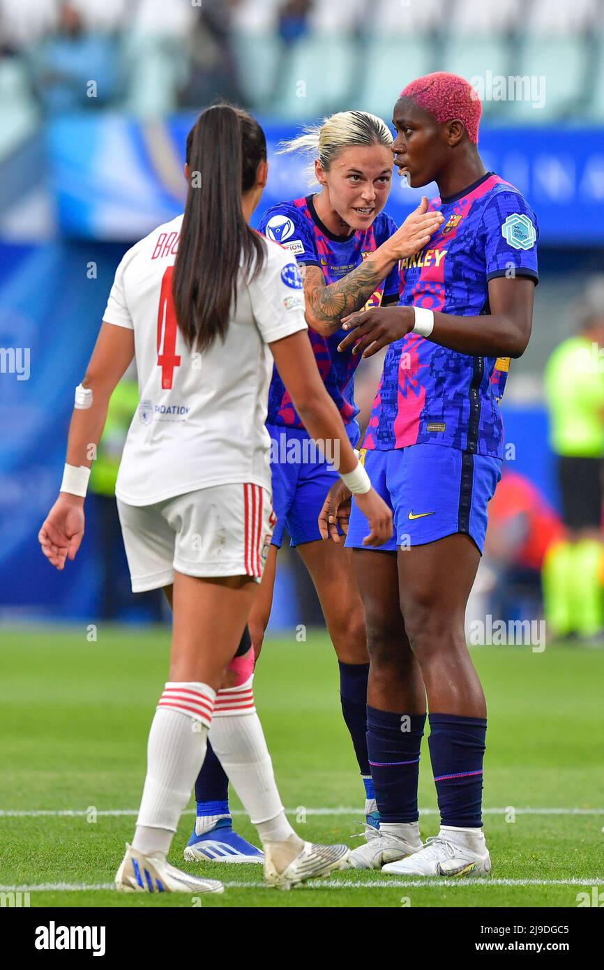 Turin, Italy. 21st, May 2022. Asisat Oshoala (20) and Mapi Leon (4) of ...