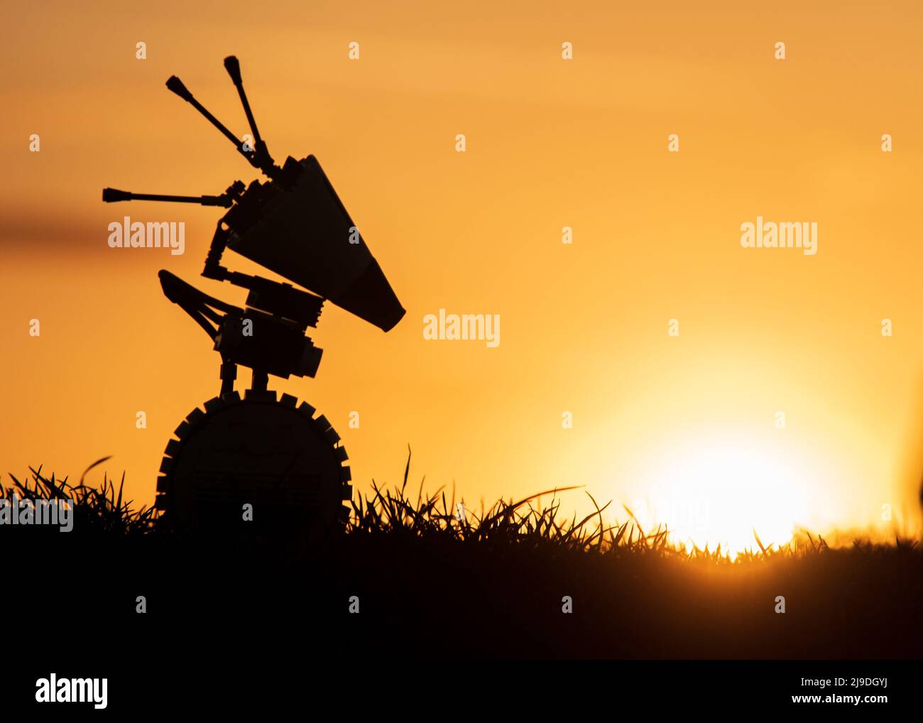 Droid model hi-res stock photography and images - Alamy