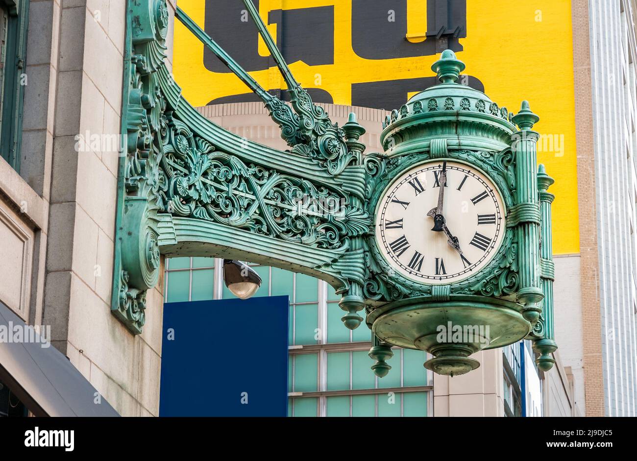 Marshall Field's Clock on State Street in Chicago downtown, Illinois ...