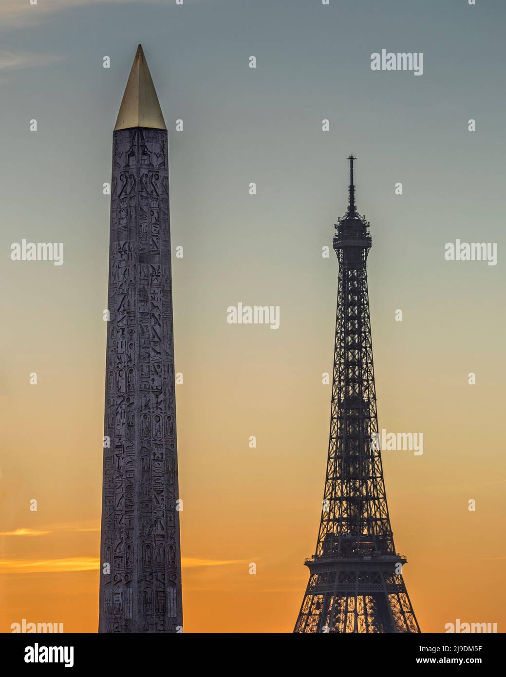 Obelisk eiffel tower hi-res stock photography and images - Alamy