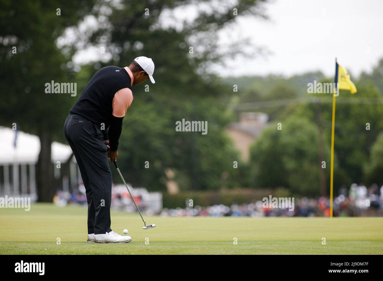 Tulsa, Oklahoma, USA. 21st May, 2022. TIGER WOODS hits a shot on the ...