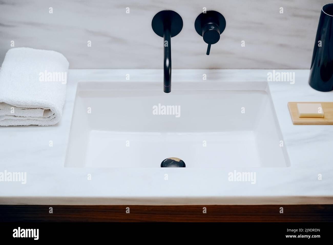 Countertop washbasin hi-res stock photography and images - Alamy