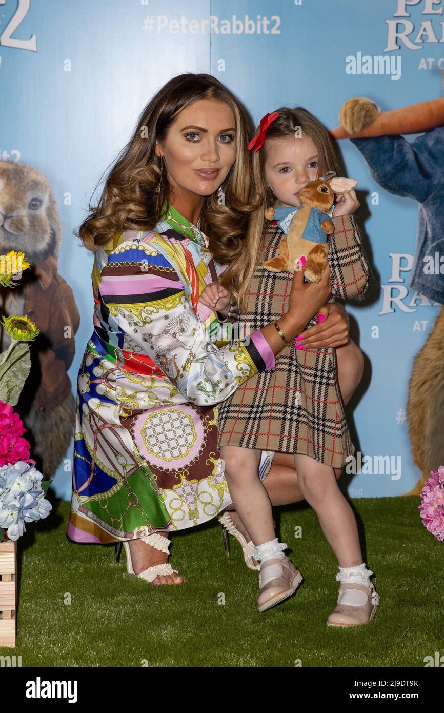 Amy childs daughter polly hi-res stock photography and images - Alamy