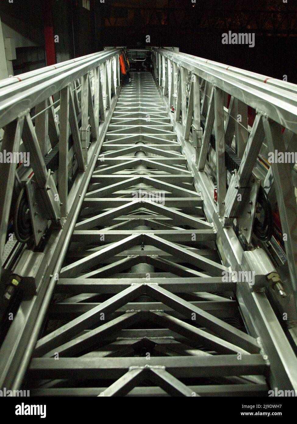 Aerial ladder hi-res stock photography and images - Alamy