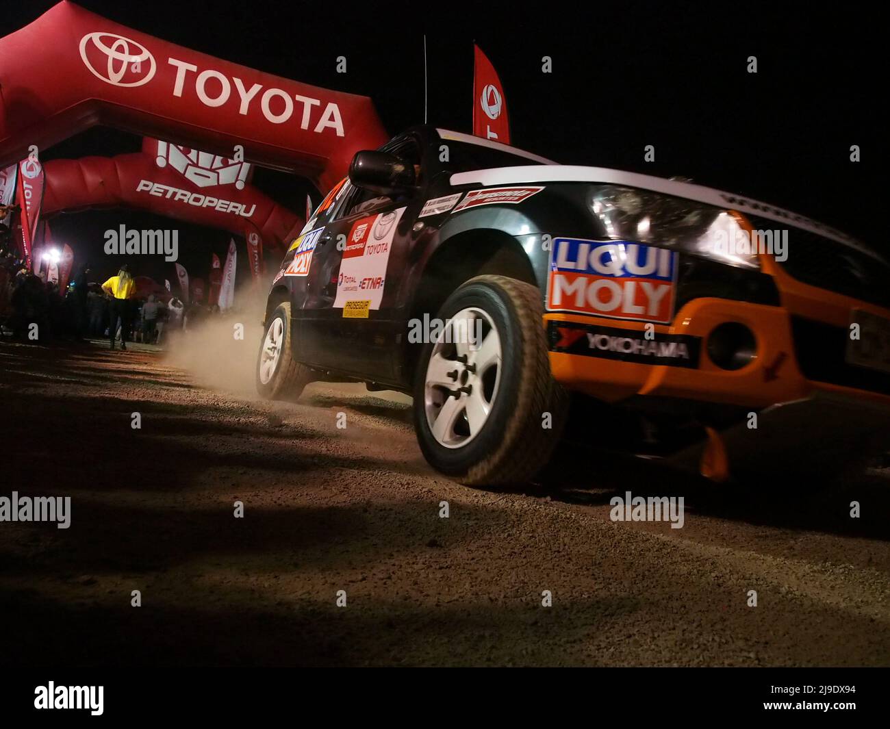 Tuck racing at the starting line and promotional Super Prime of the ...