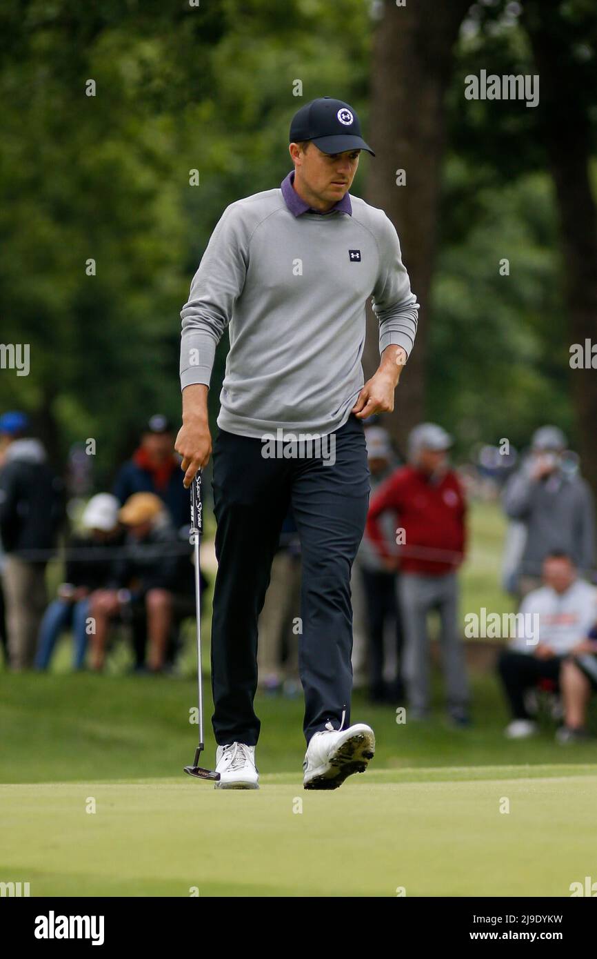 Tulsa, Oklahoma, USA. 21st May, 2022. JORDAN SPIETH reacts to a shot on ...