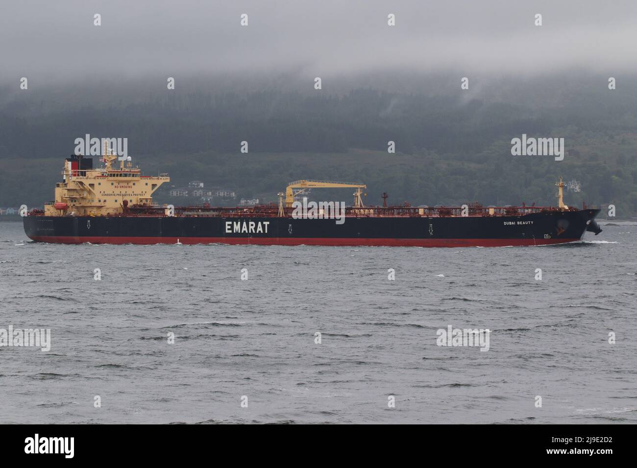 Loch long oil terminal hi-res stock photography and images - Alamy