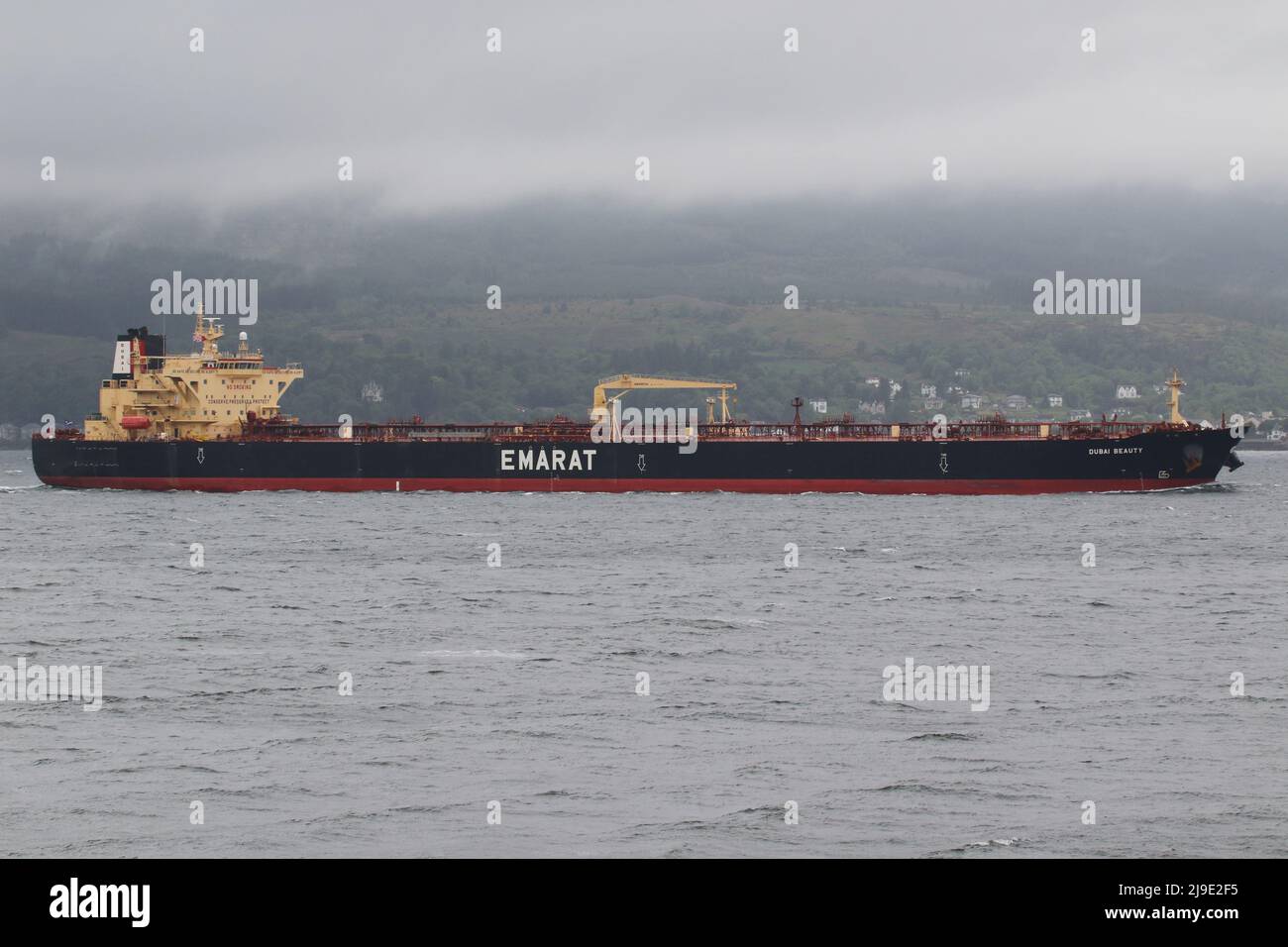 Loch long oil terminal hi-res stock photography and images - Alamy