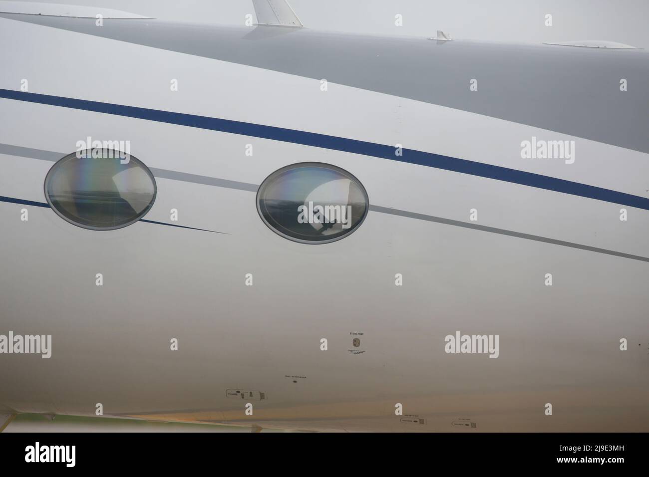 Royal family private jet hi-res stock photography and images - Alamy