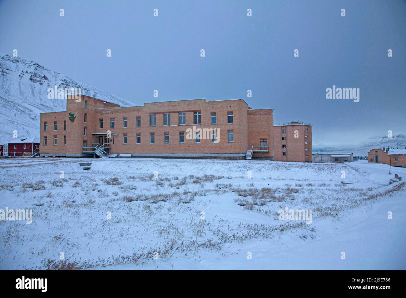Pyramiden hotel abandoned hi-res stock photography and images - Alamy
