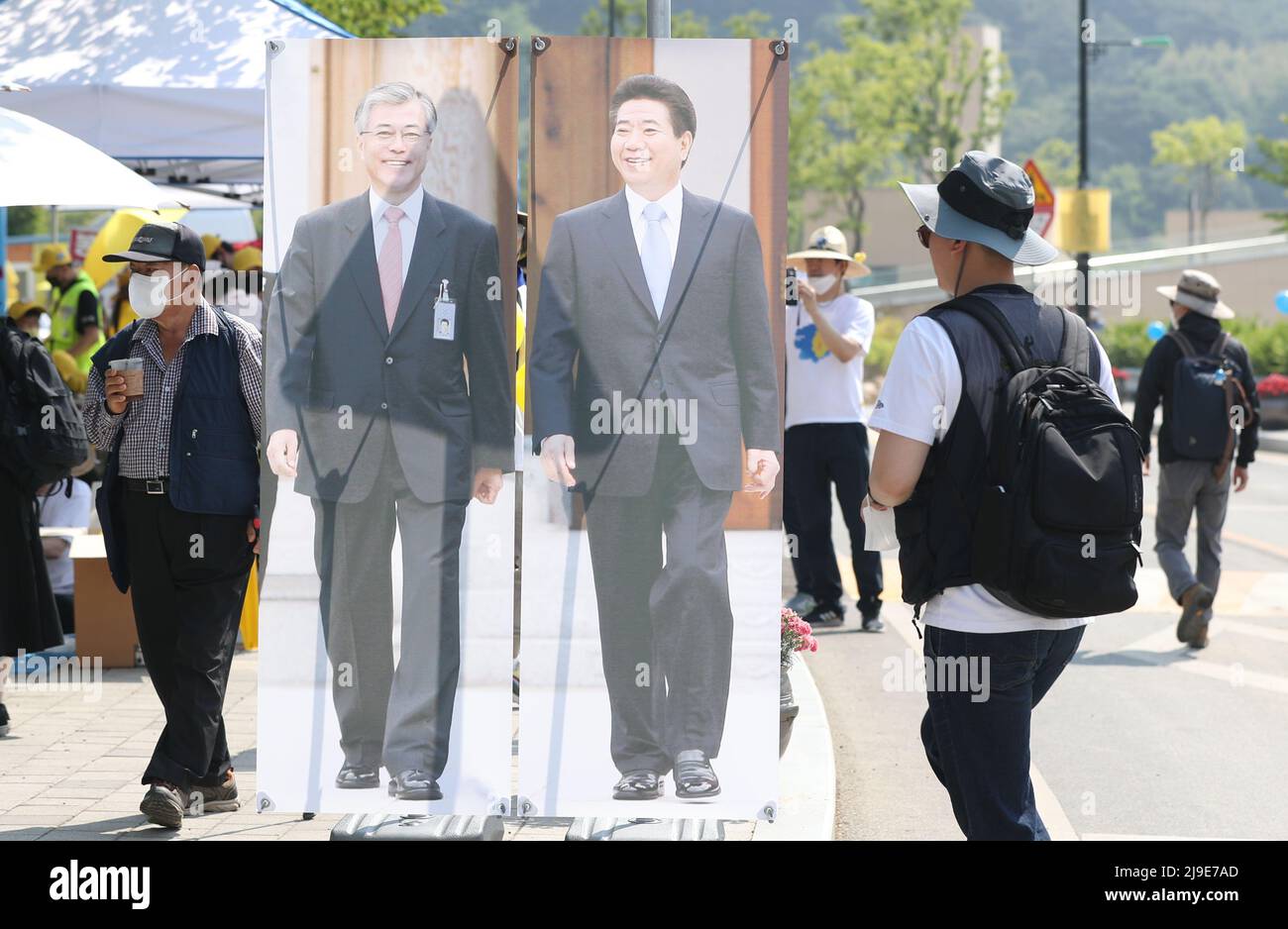 23rd May, 2022. Memorial for late President Roh Photos of the late ...