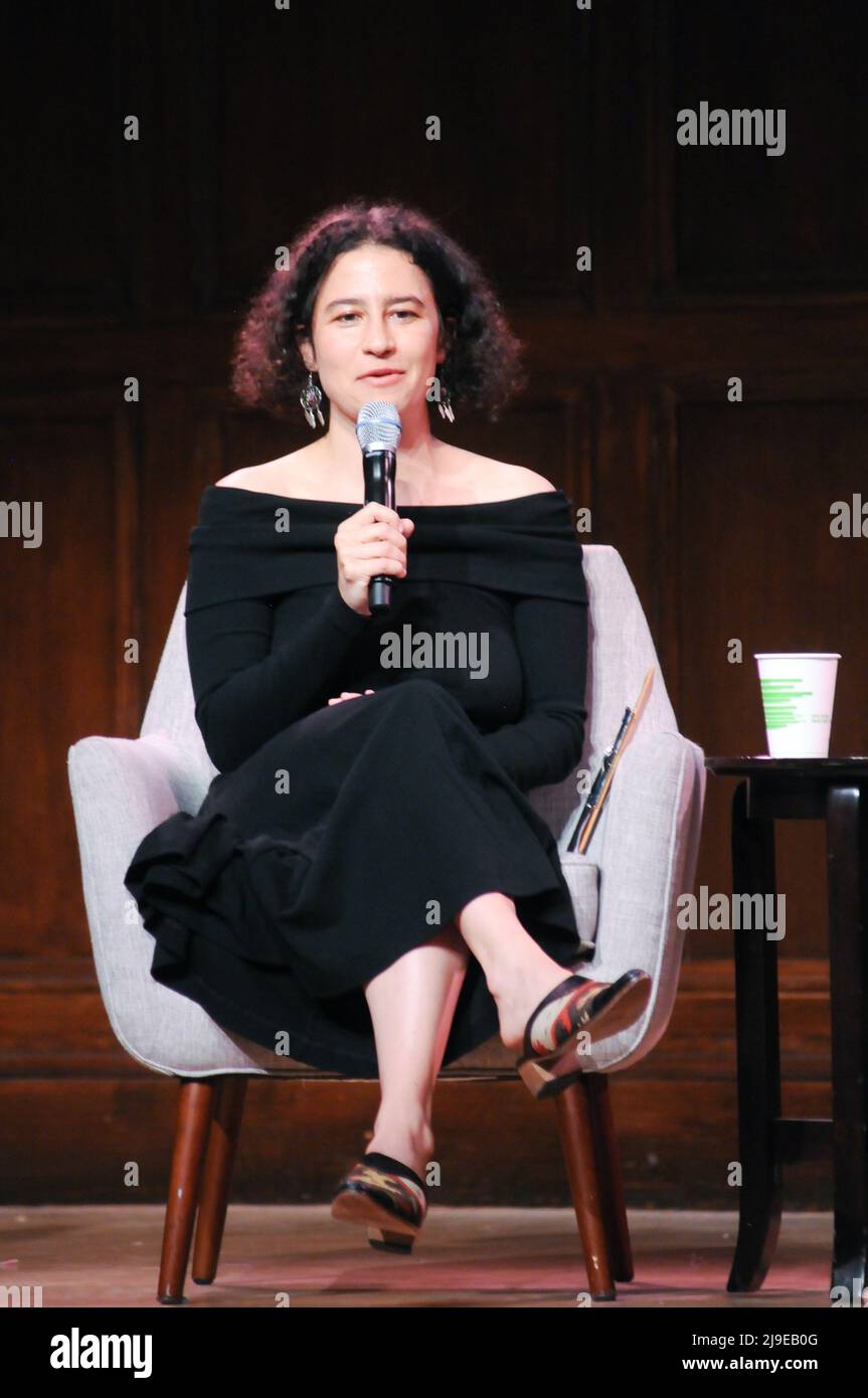 Ilana Glazer attends 'Oh God: Alison Lieby and Ilana Glazer in ...
