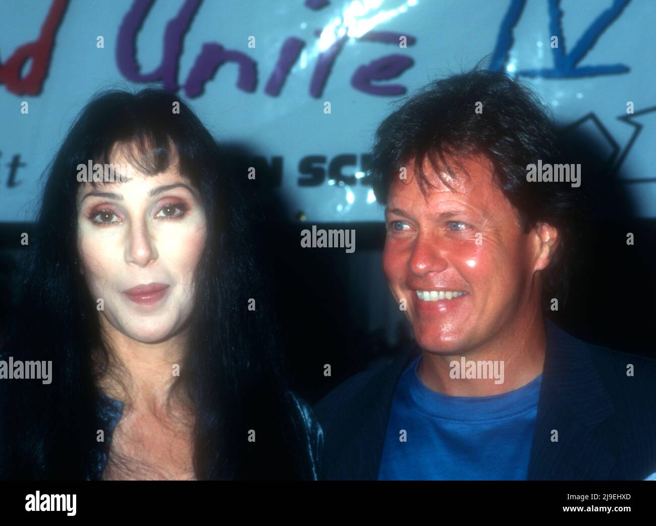 Kiss and unite hi-res stock photography and images - Alamy