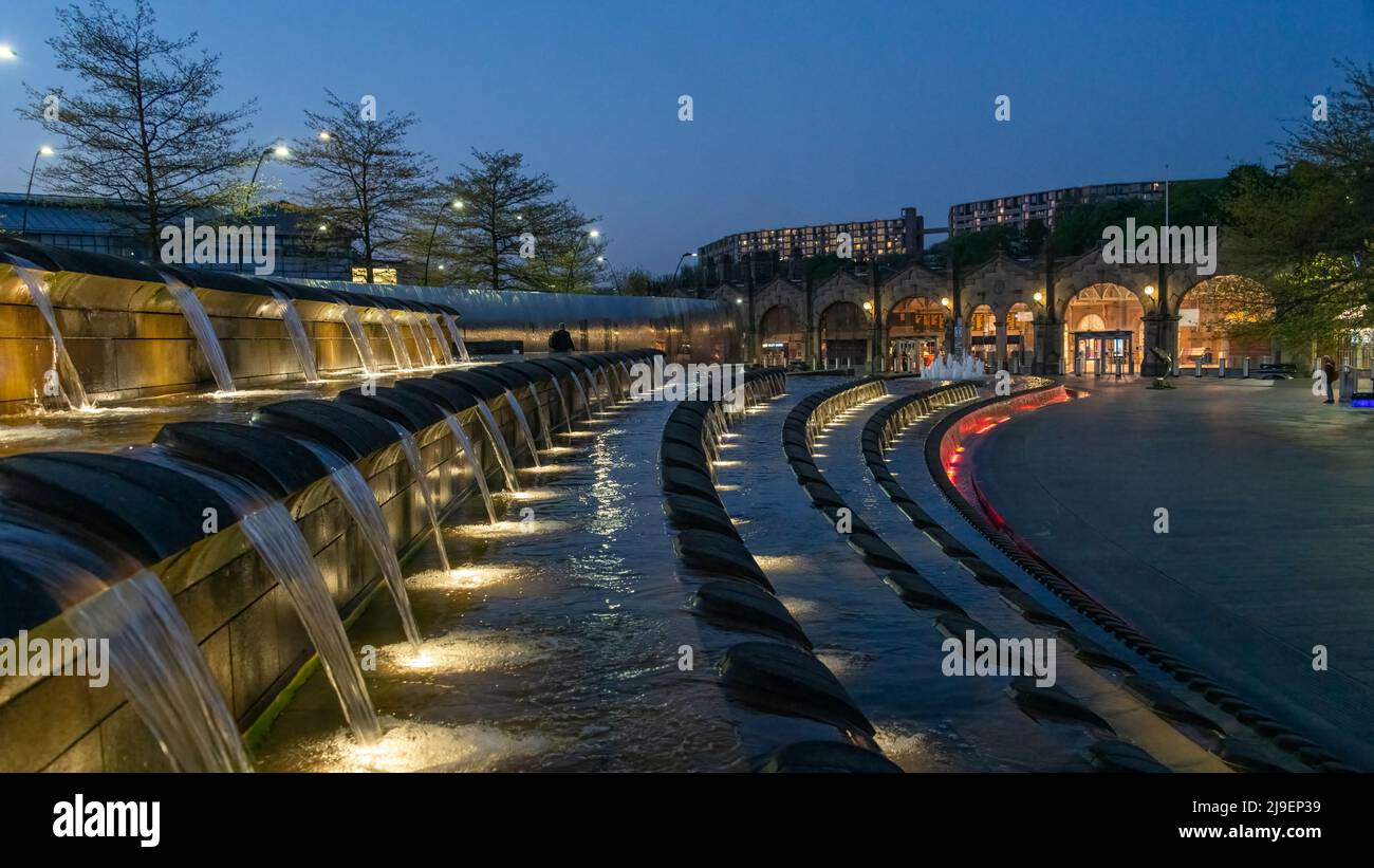 Pond street sheffield hi-res stock photography and images - Alamy