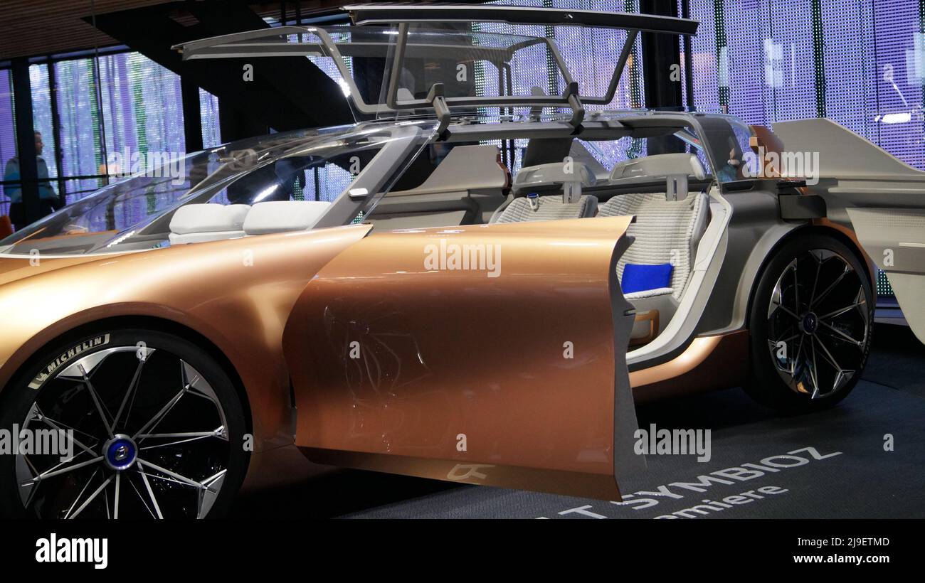 Autonomous prototype hi-res stock photography and images - Alamy