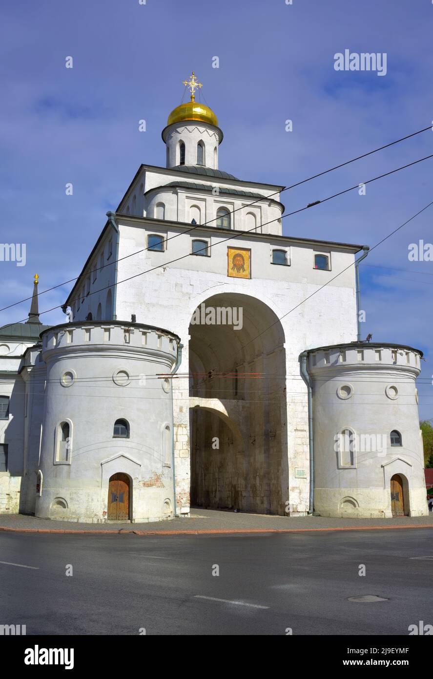 Ancient russian architecture hi-res stock photography and images - Alamy