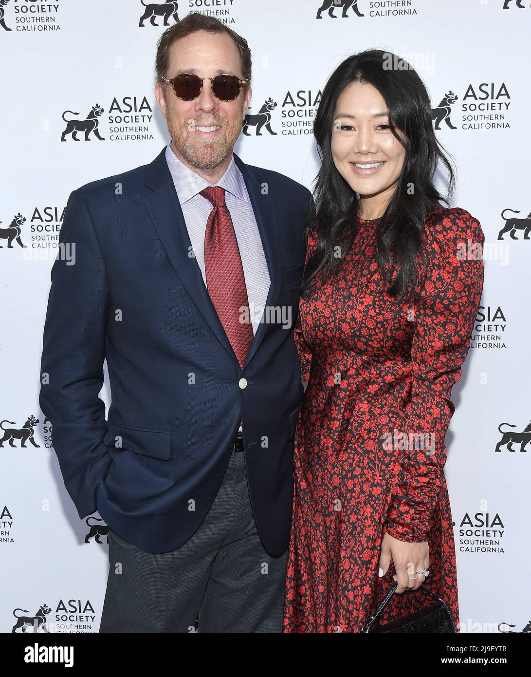 (L-R) Rob Minkoff and Crystal Kung Minkoff at the Asia Society Southern ...
