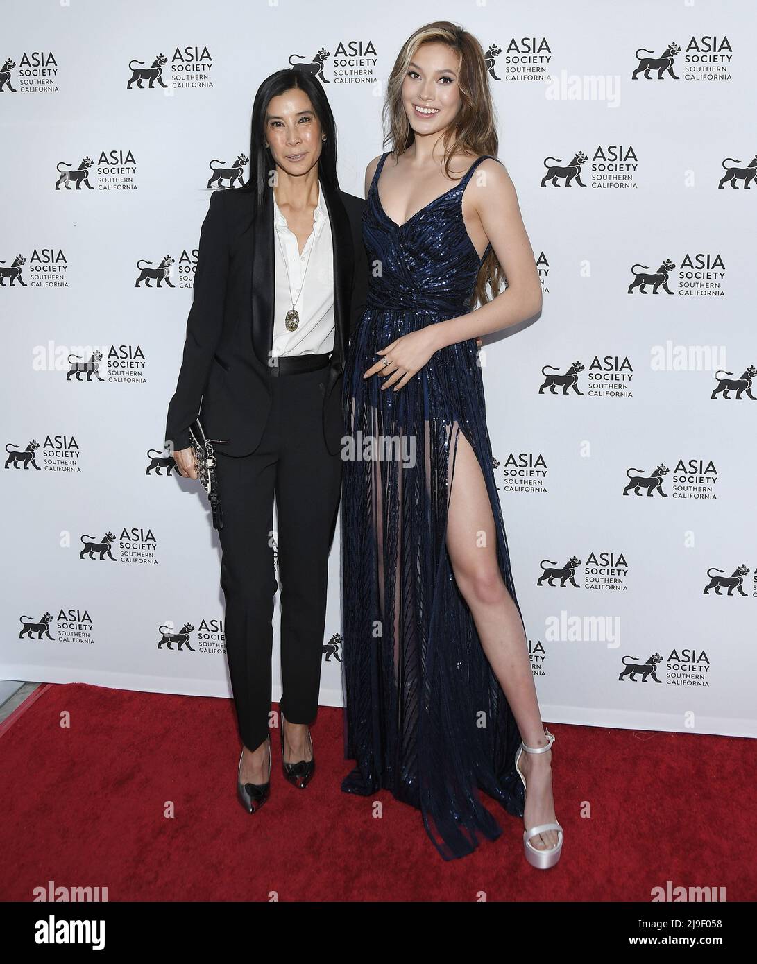 Los Angeles, USA. 22nd May, 2022. (L-R) Lisa Ling and Eileen Gu at the ...