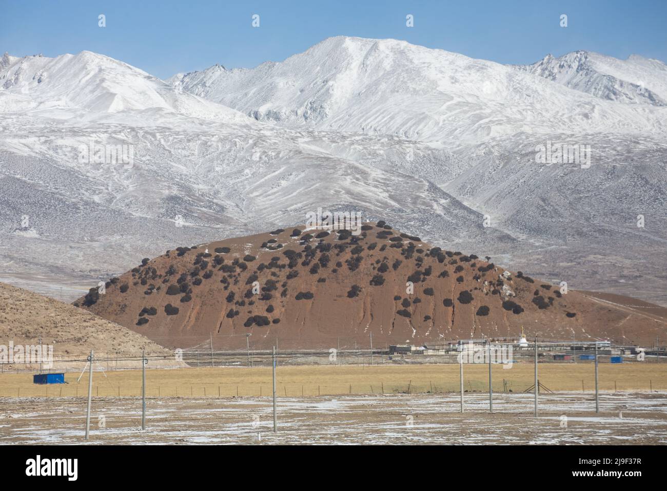 Tibetan plateau train hi-res stock photography and images - Alamy