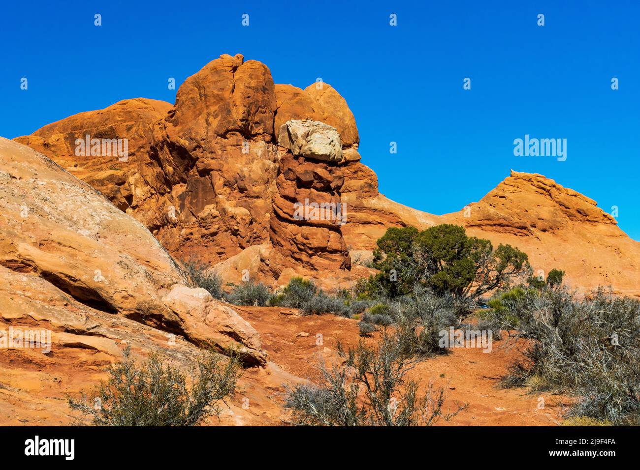 Spiral rock arches hi-res stock photography and images - Alamy