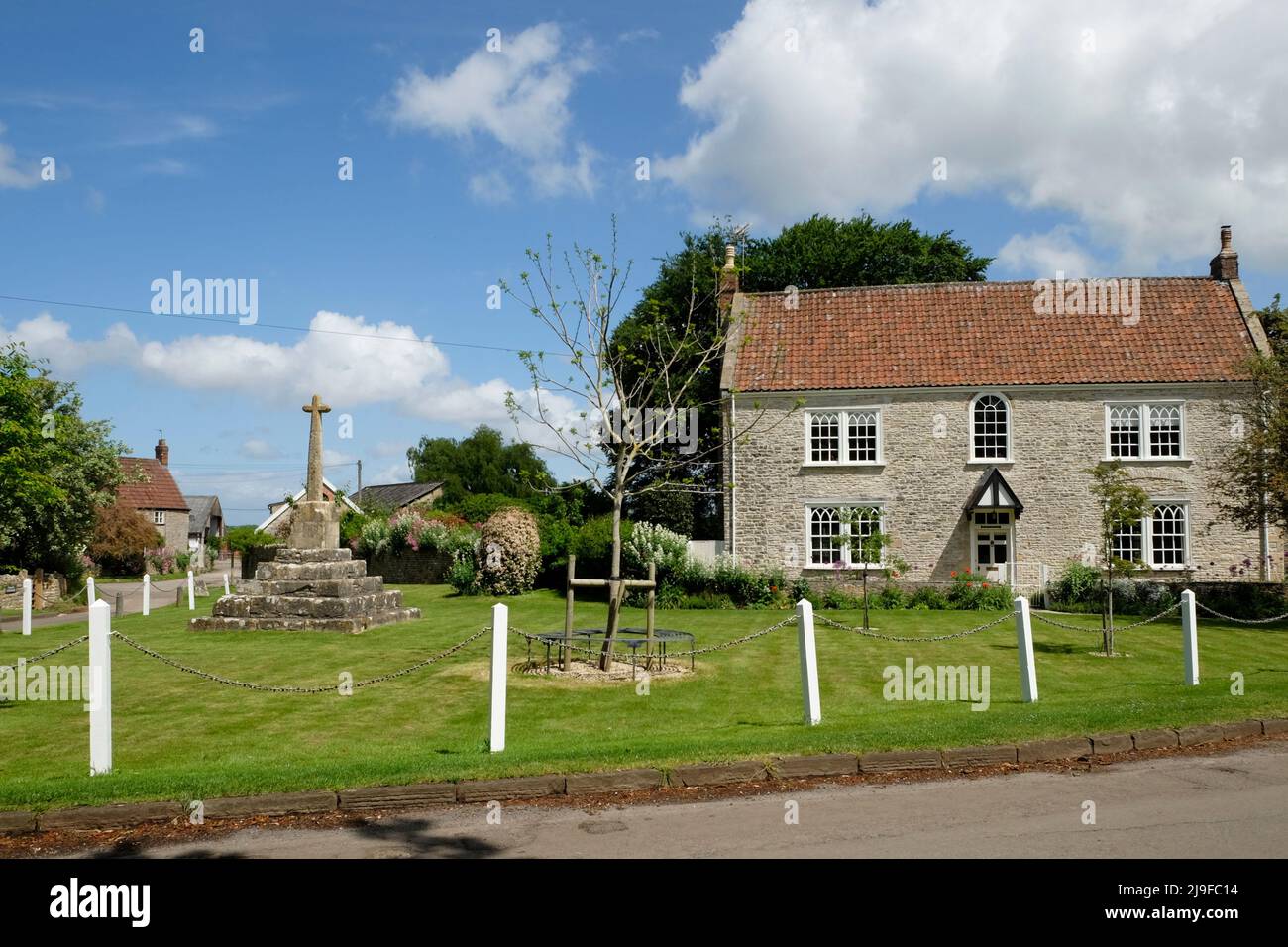 Charlton village hi-res stock photography and images - Alamy