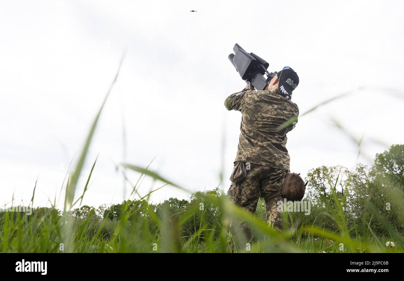 Kyiv, Ukraine. 14th May, 2022. A Ukrainian soldier demonstrates work of ...