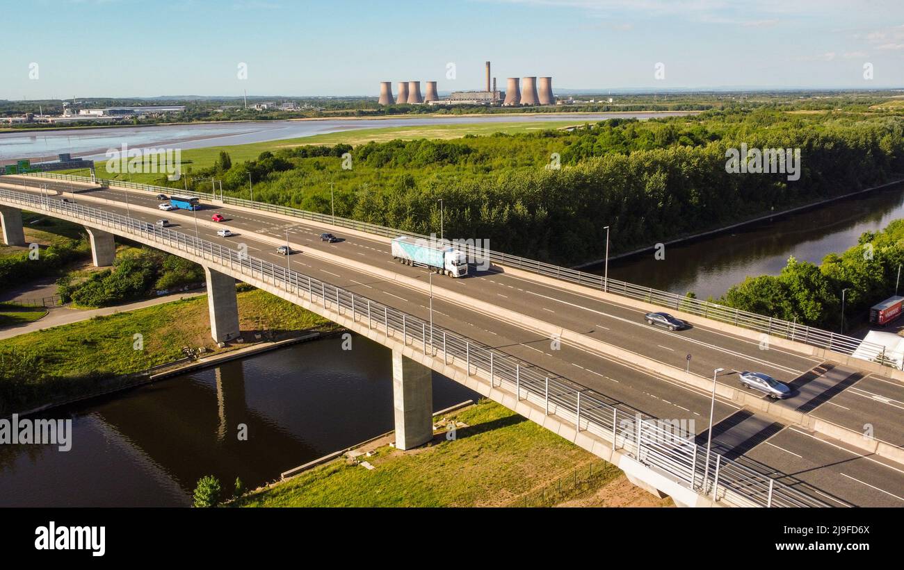 Gateway Bridge , Runcorn , Widnes 2022 Stock Photo - Alamy
