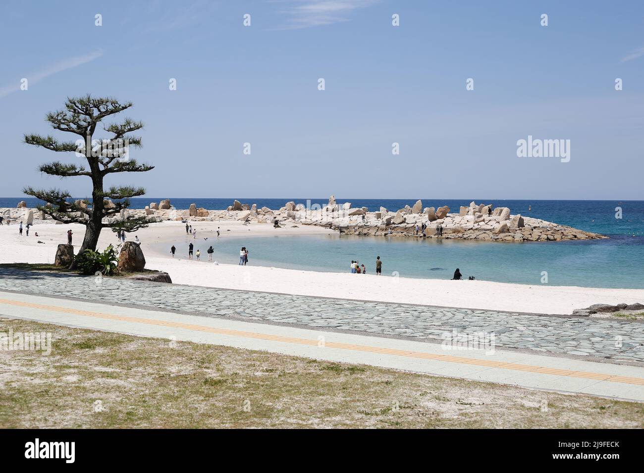 Shirarahama Beach, japan, 2022/02/05 , Shirarahama Beach during golden ...
