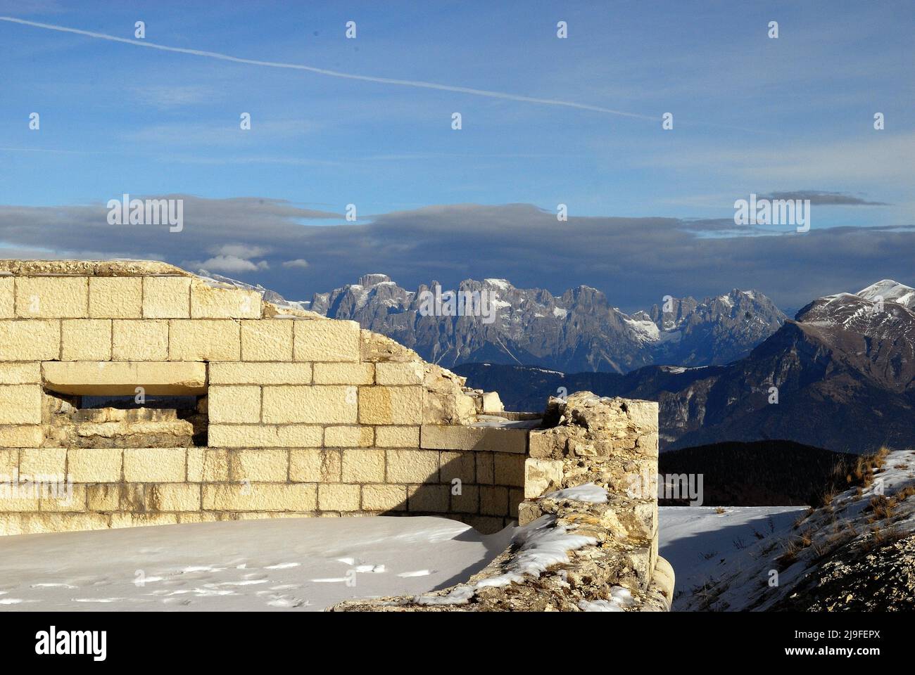 Wwi italian fort hi-res stock photography and images - Alamy