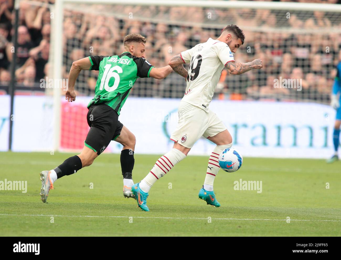 Theo Hernandez (Ac Milan) during the Italian championship Serie A ...