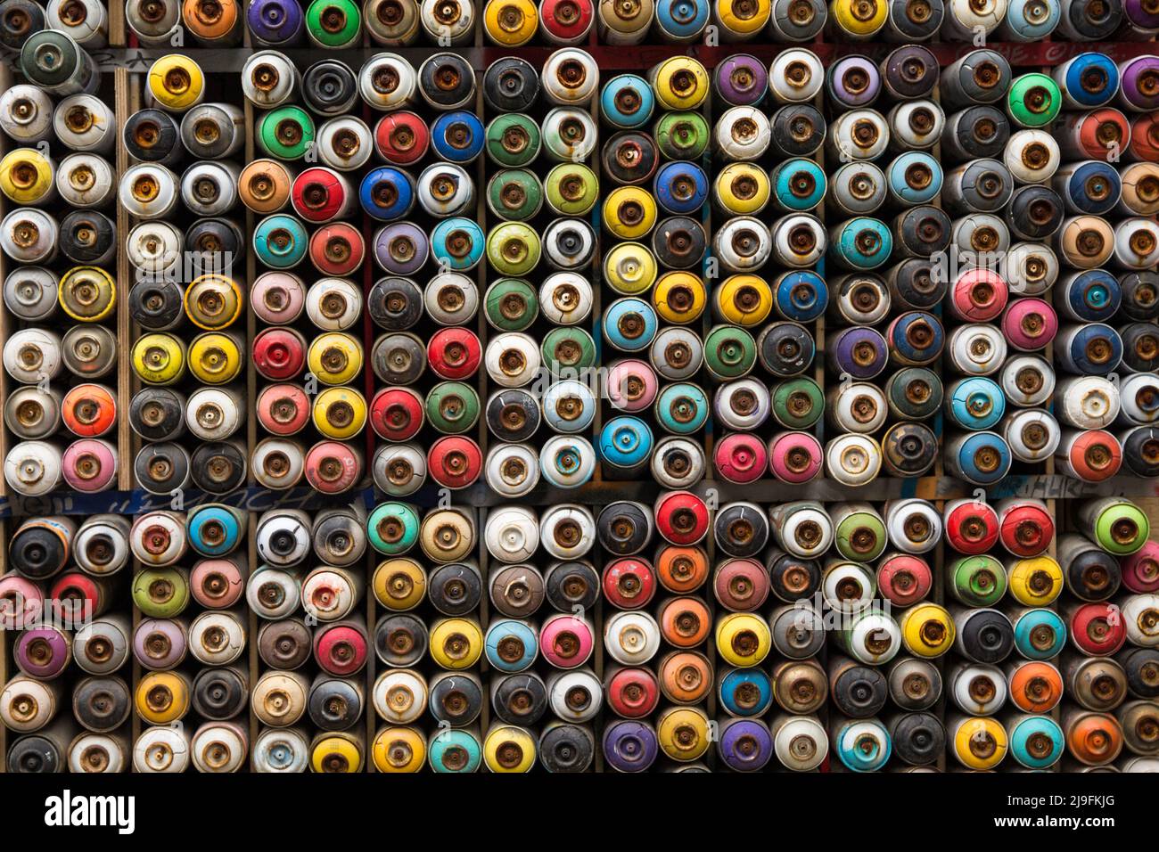 Covering texture hi-res stock photography and images - Alamy