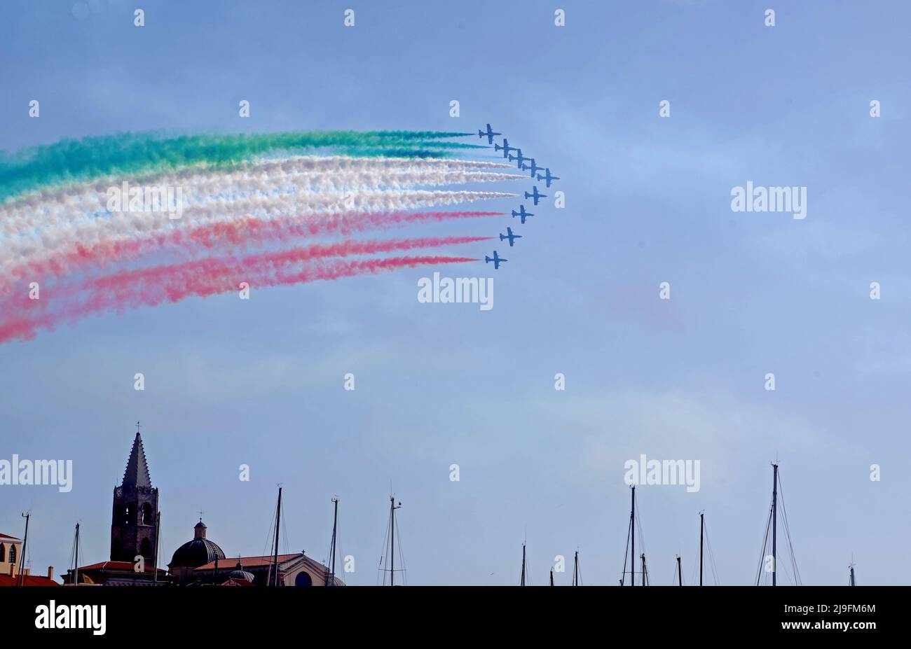 Italian Air Force Acrobatic Air Squadron "Frecce Tricolori", in Alghero ...