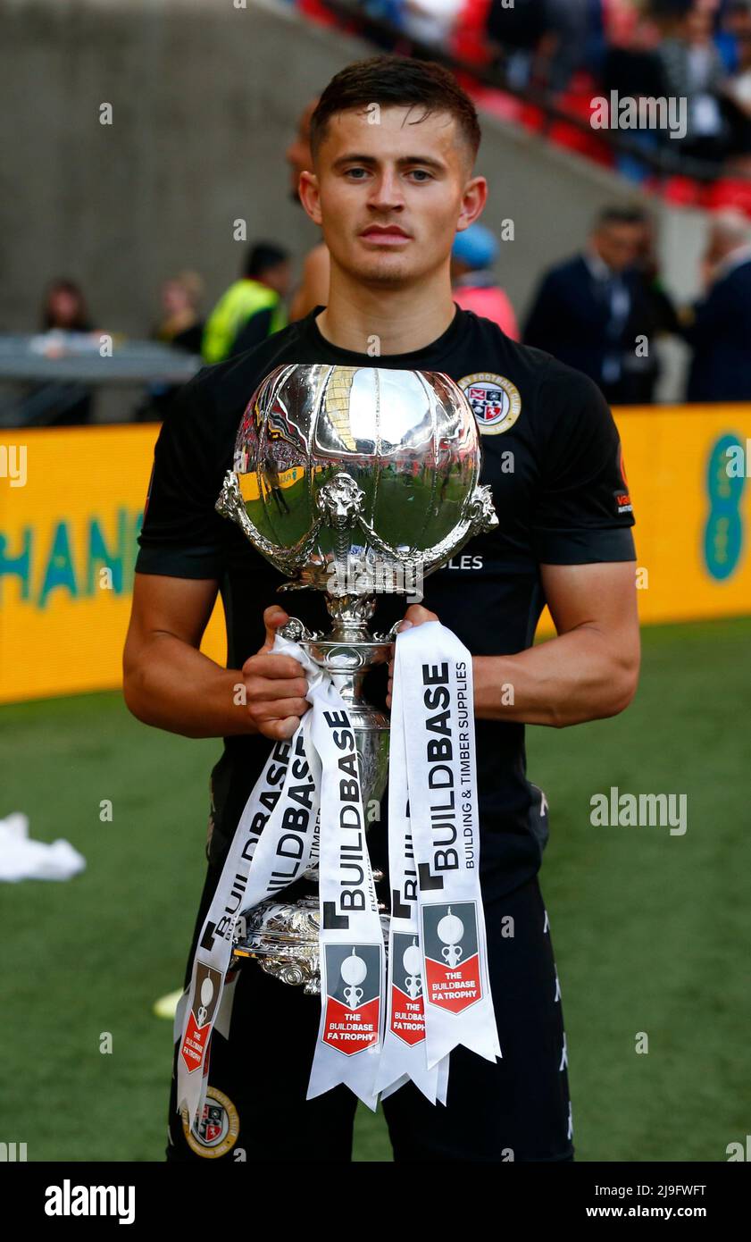 LONDON, ENGLAND - MAY 22: James Vennings of Bromley with FA Trophy ...