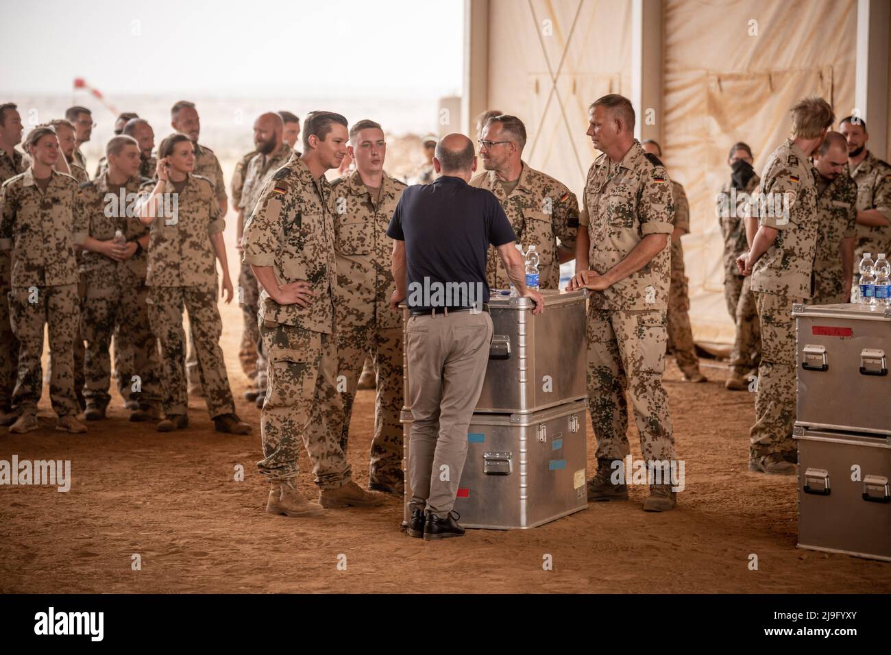 Tillia, Niger. 23rd May, 2022. German Chancellor Olaf Scholz (SPD ...