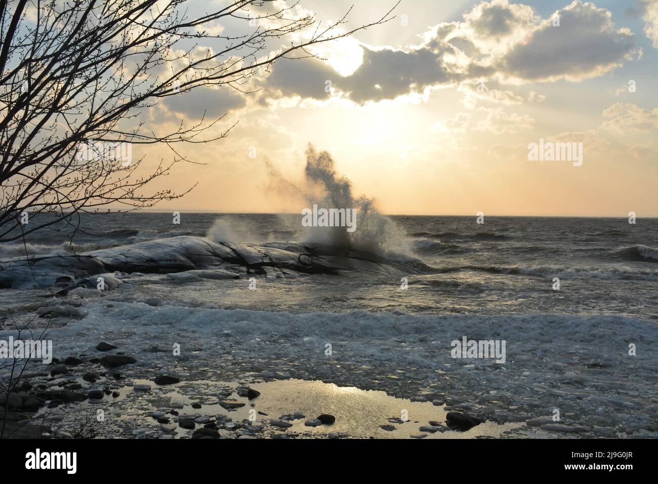 Winter storm with strong winds and rough waves on Lake Nipissing ...