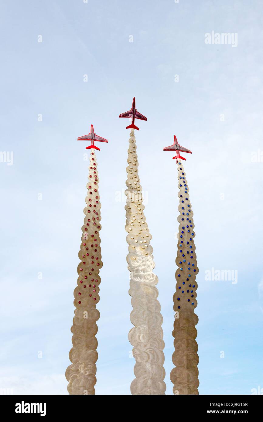 Red arrows memorial sculpture for memorial to pilot, Flt Lt Jon Egging ...