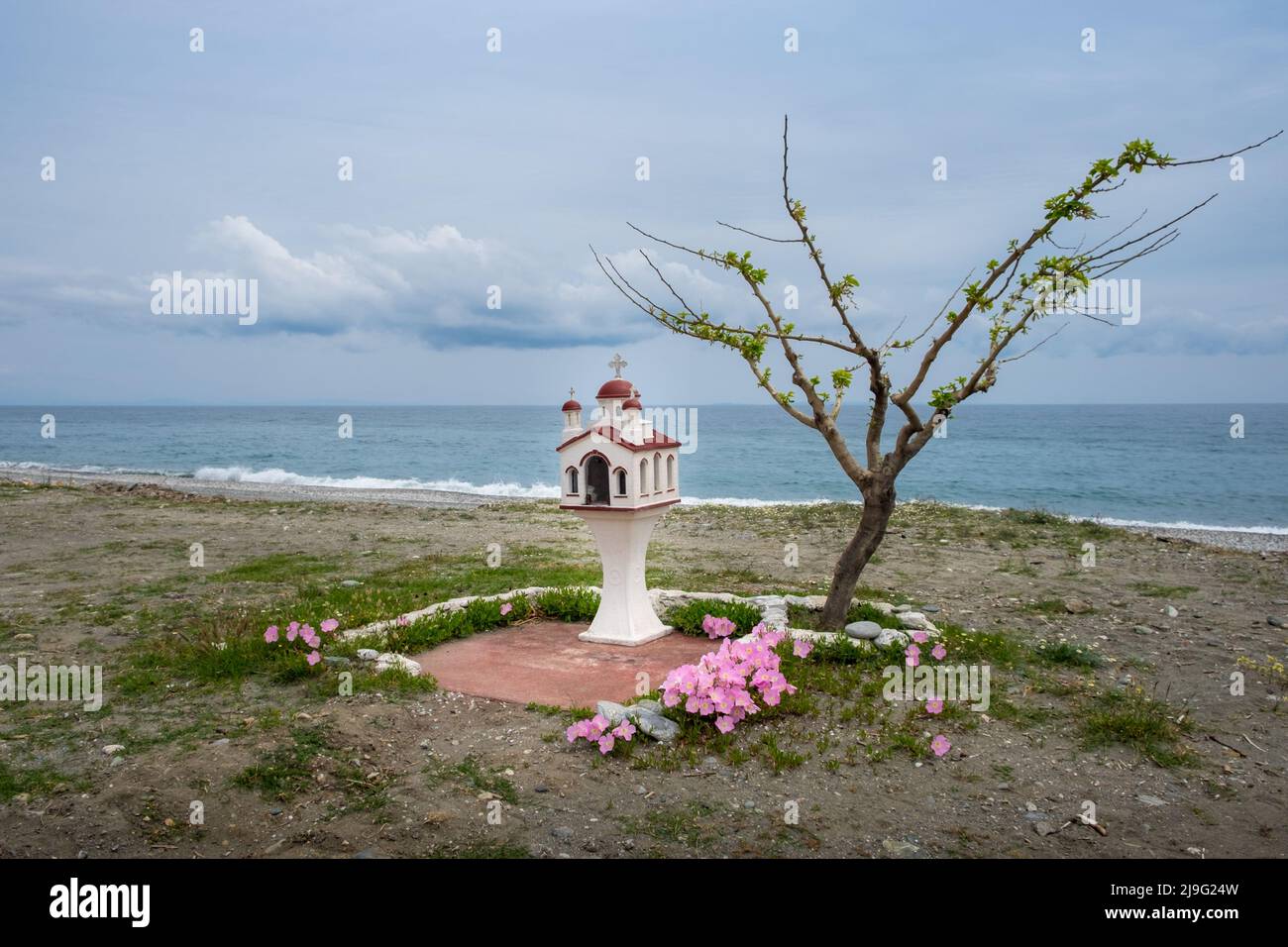 Greek shrine europe hi-res stock photography and images - Alamy