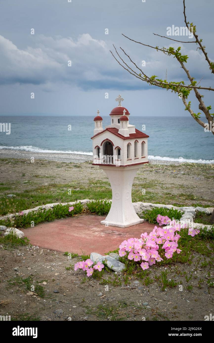 Greek shrine europe hi-res stock photography and images - Alamy