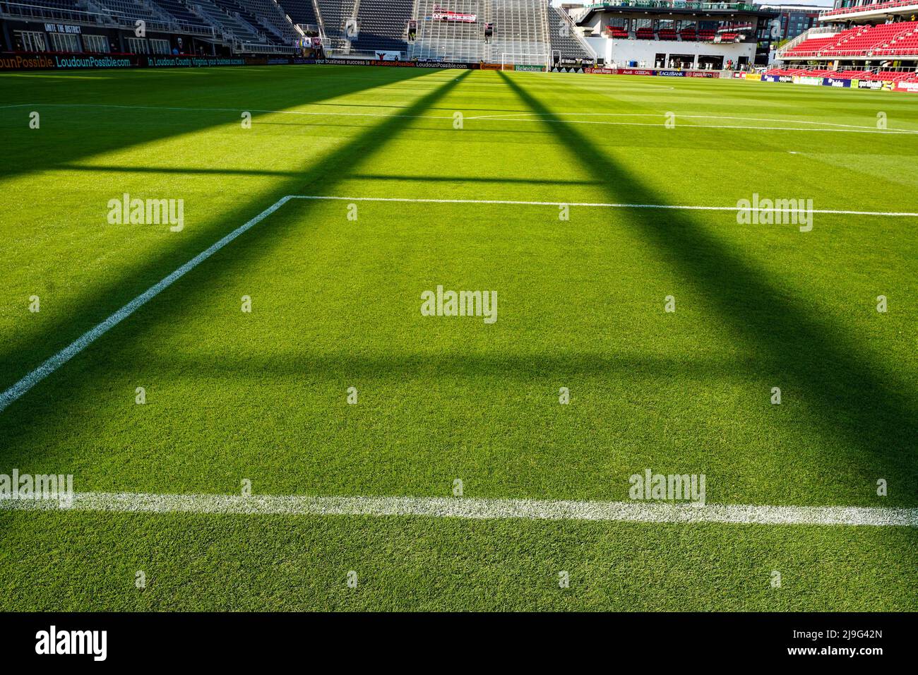 Long playing surface hi-res stock photography and images - Alamy