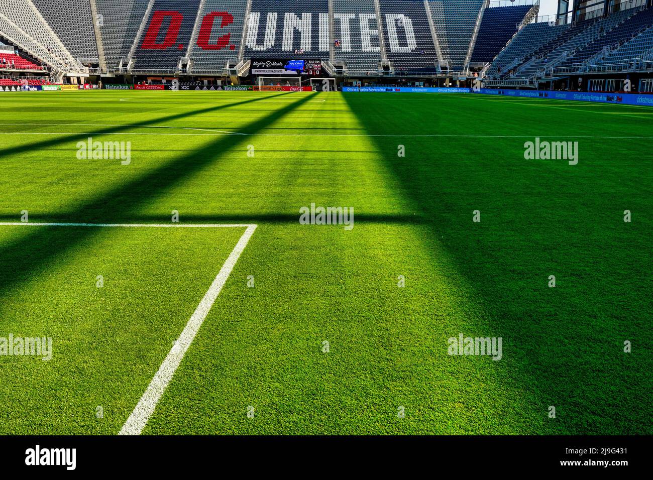 Soccer stadiumstands hi-res stock photography and images - Alamy