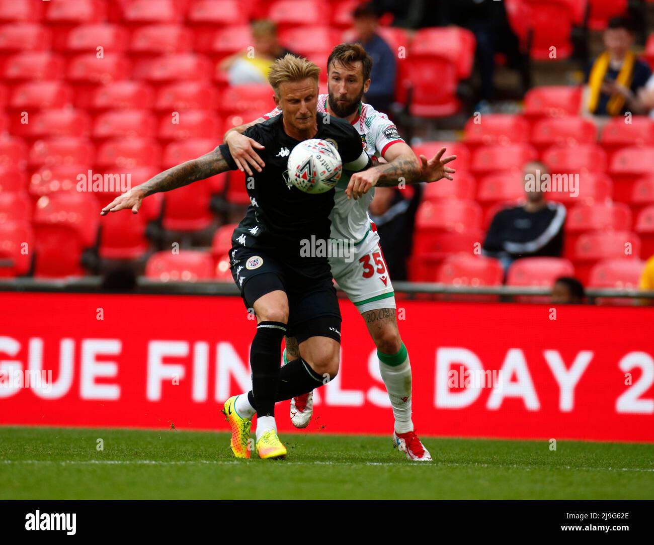 LONDON, ENGLAND - MAY 22:L-R Luke Coulson of Bromley tussle with ...