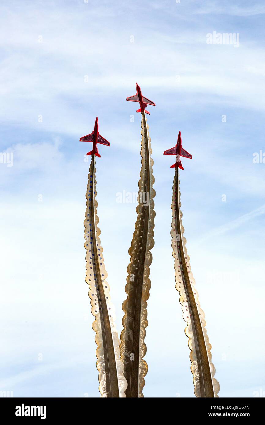 Red arrows memorial sculpture for memorial to pilot, Flt Lt Jon Egging ...