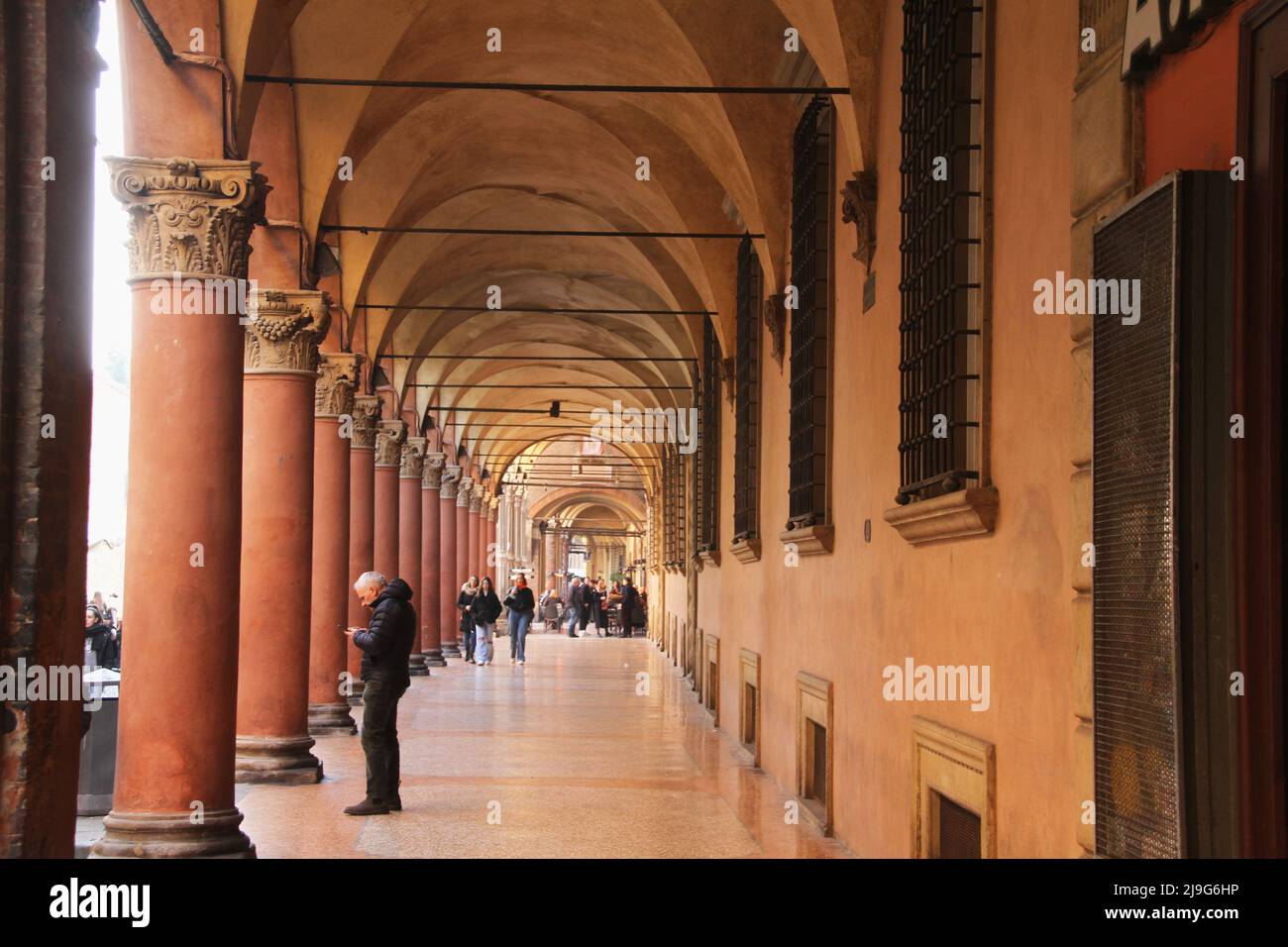 Traditional colonnade bologna italy hi-res stock photography and images ...