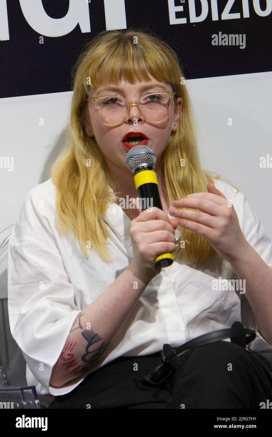 Megan nolan writer hi-res stock photography and images - Alamy