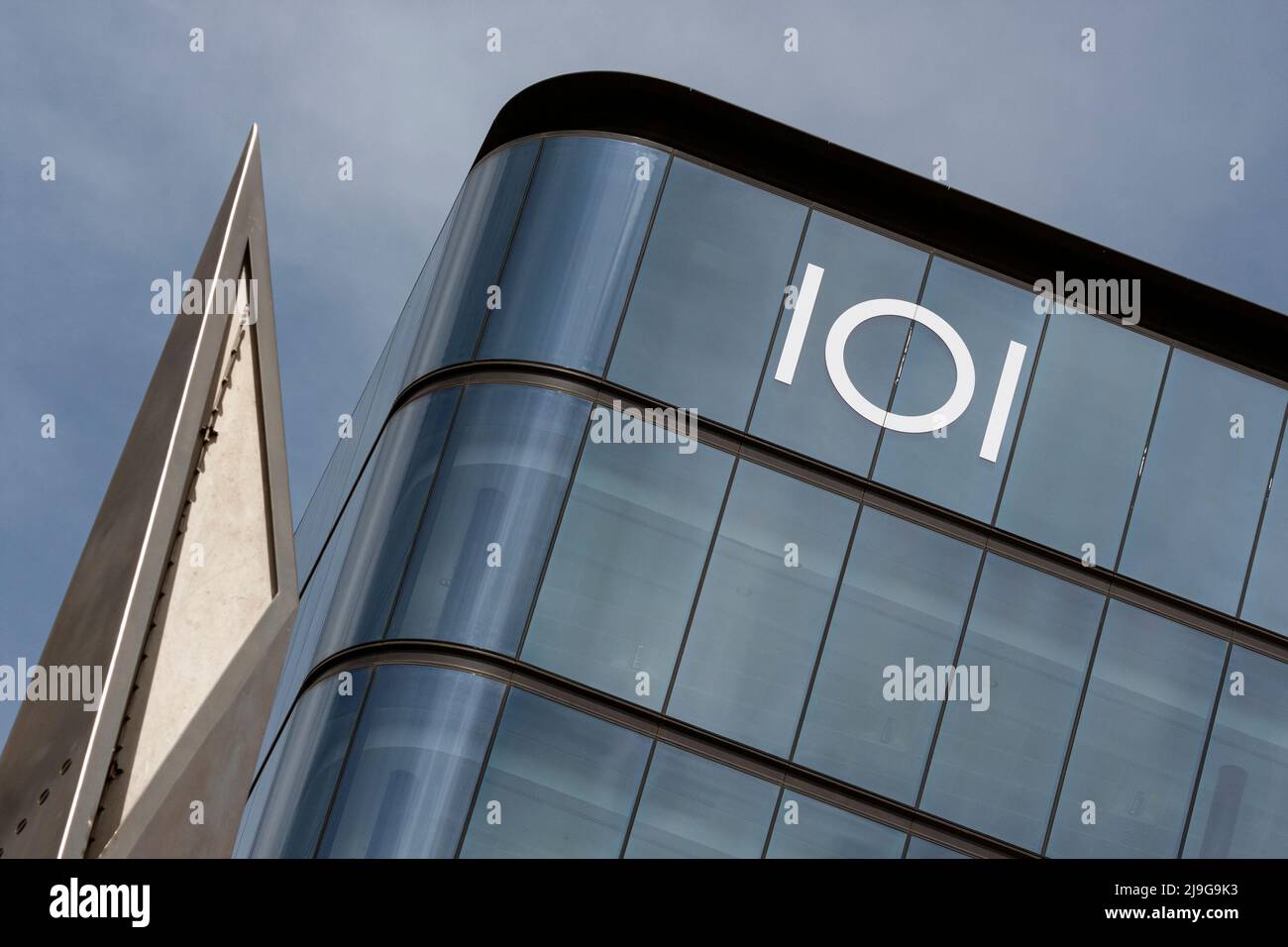 101 embankment hi-res stock photography and images - Alamy